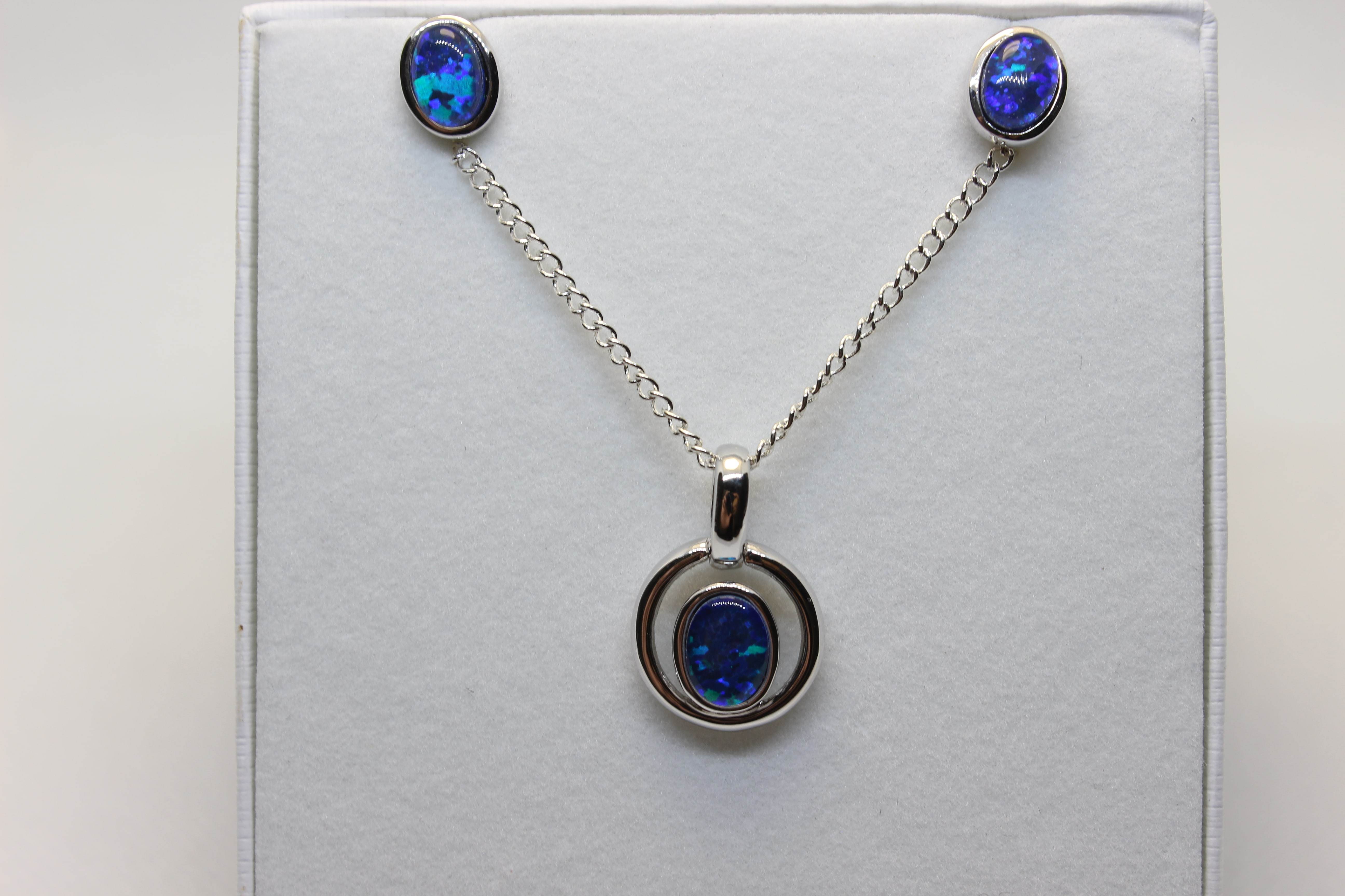 Australian Triplet Opal Set in Sterling Silver Setting – aopal